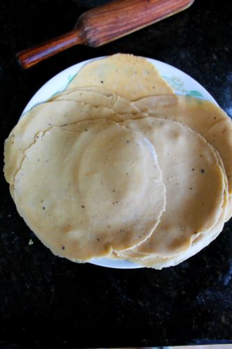 Sindhi Dal Pakwan - Living Smart And Healthy