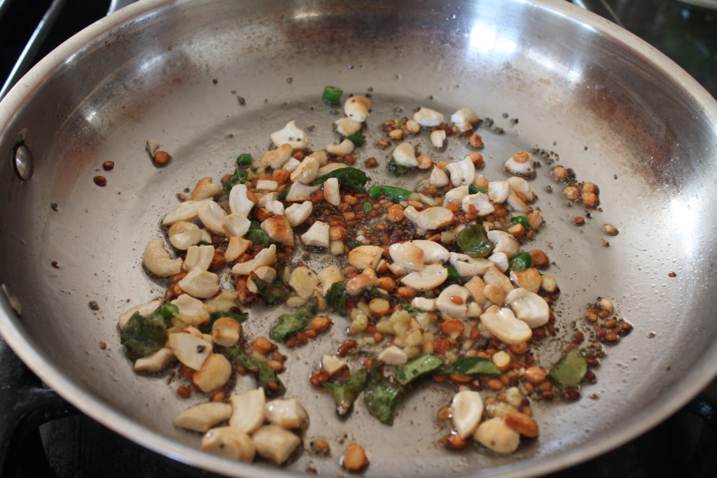 Rava / Sooji / Semolina Idli - Instant Pot, Stove Top - Living Smart ...