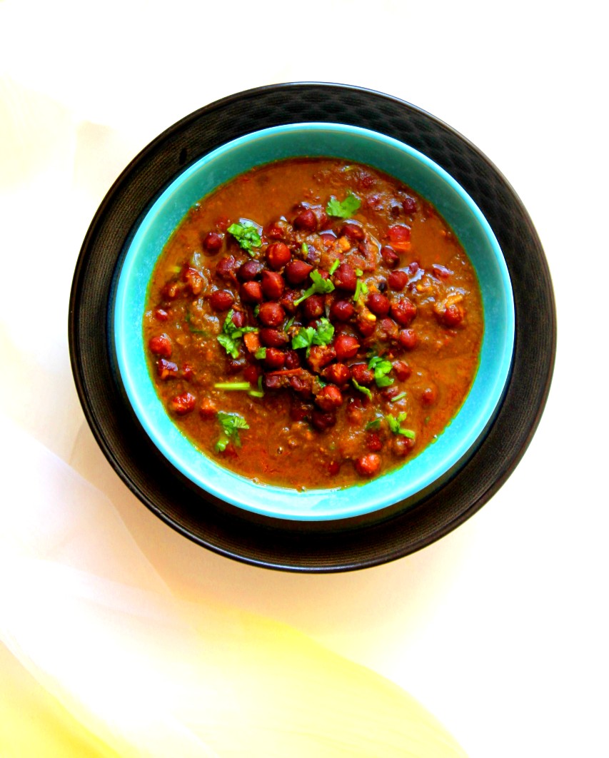 Kala Chana Masala / Black Chickpeas Curry – Instant Pot | Stove Top ...