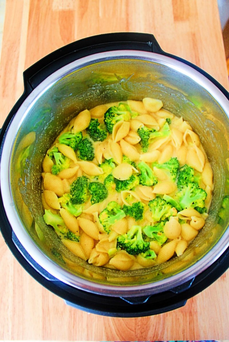 Broccoli Cheddar Pasta - Living Smart And Healthy