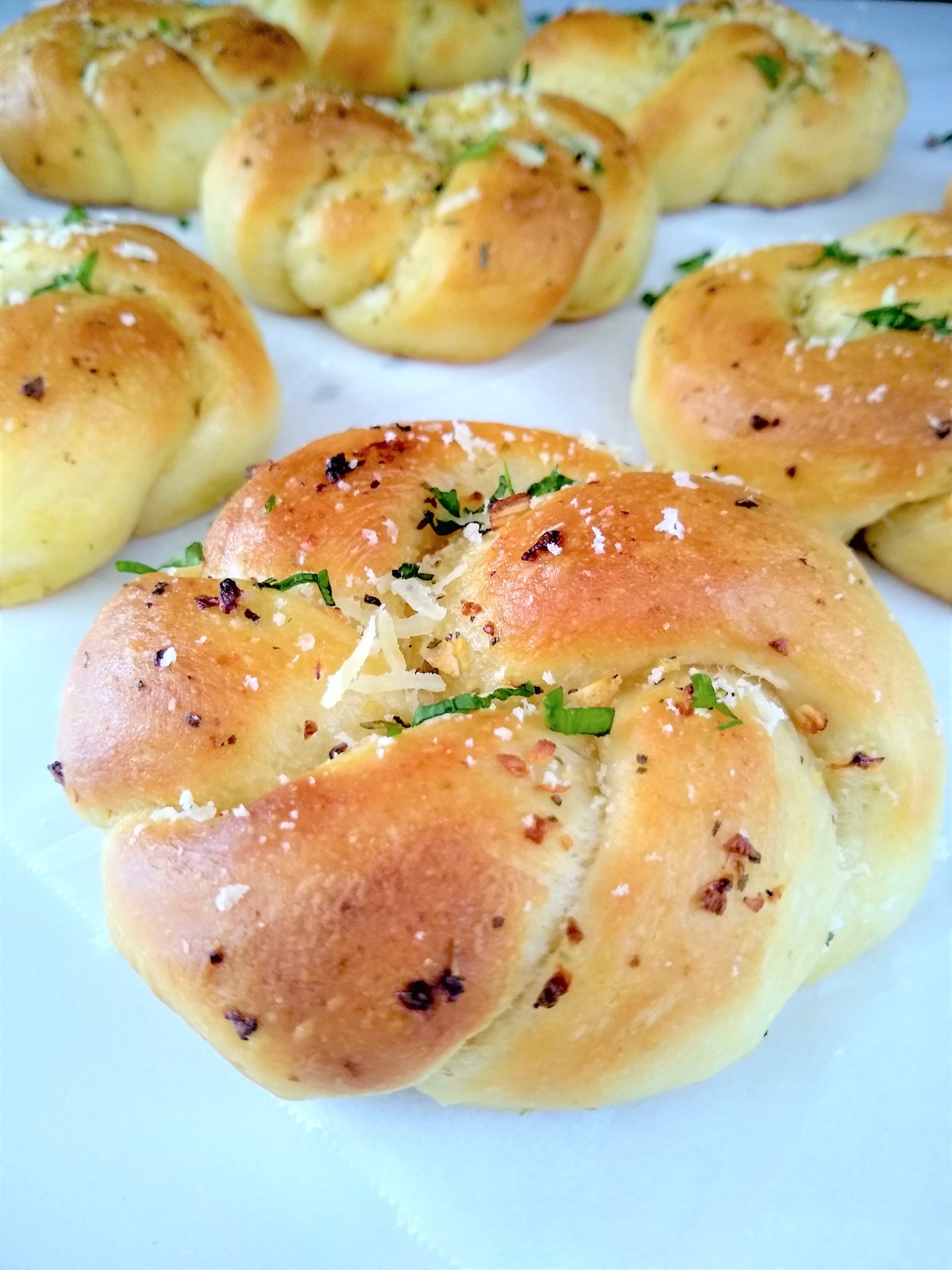 Garlic Knots Recipe - Living Smart And Healthy