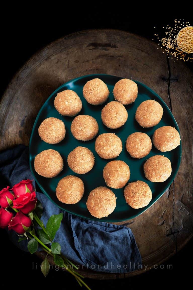 Til Ke Laddu Recipe With Jaggery