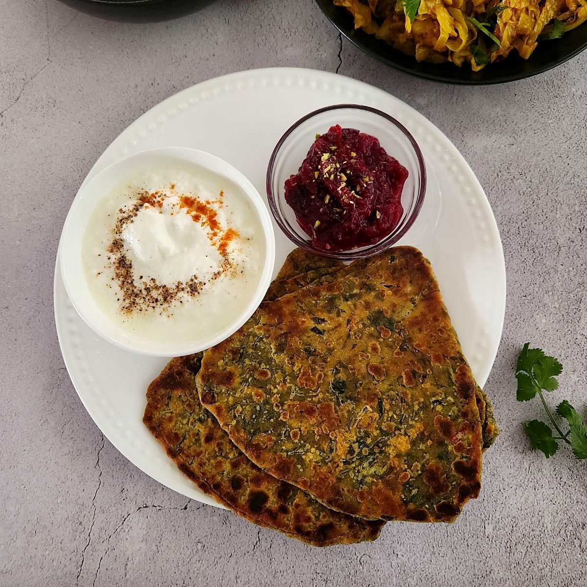 Khasta Methi Paratha Recipe | Winter Special Recipe - Living Smart And ...
