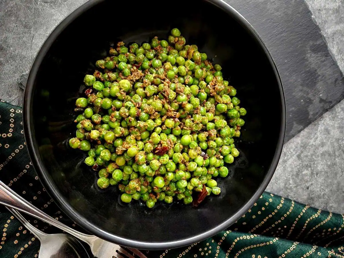 Sukhe Matar - Indian Peas Recipe